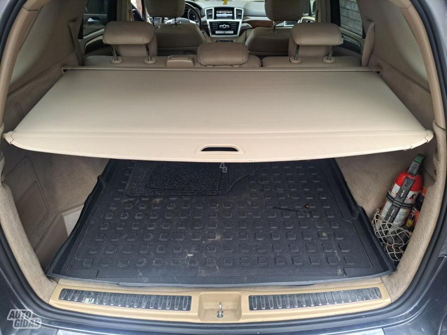 Mercedes-Benz ML 350 2013 in Panevezys, with an engine capacity of 3.50 L and mileage of 140 thousand km for 12500 €, photo 18 on AUTOMOTO.COM.LV