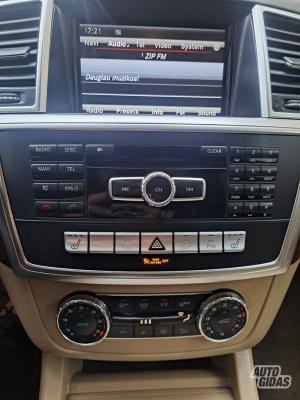 Mercedes-Benz ML 350 2013 in Panevezys, with an engine capacity of 3.50 L and mileage of 140 thousand km for 12500 €, photo 22 on AUTOMOTO.COM.LV