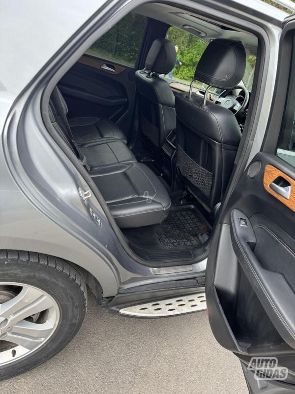 Mercedes-Benz ML 350 2013 Viļņa, ar dzinēja tilpumu 3.50 L un nobraukumu 312 tūkst. km par 11999 €, foto 7 vietnē AUTOMOTO.COM.LV