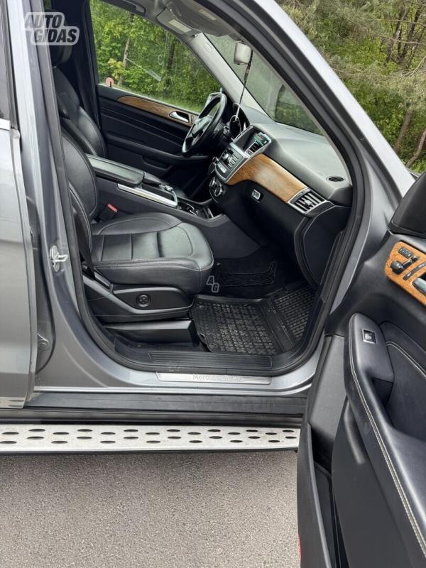 Mercedes-Benz ML 350 2013 Viļņa, ar dzinēja tilpumu 3.50 L un nobraukumu 312 tūkst. km par 11999 €, foto 8 vietnē AUTOMOTO.COM.LV