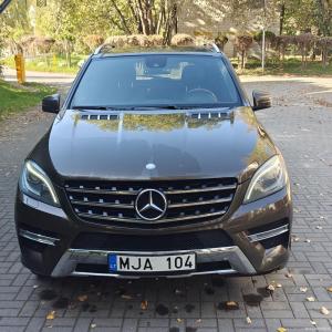 Мерседес МЛ 350 2013 в Вильнюс, объемом двигателя 3.00 л и пробегом 257 тыс. км за 12800 €, фото 4 на AUTOMOTO.COM.LV