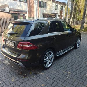 Мерседес МЛ 350 2013 в Вильнюс, объемом двигателя 3.00 л и пробегом 257 тыс. км за 12800 €, фото 6 на AUTOMOTO.COM.LV