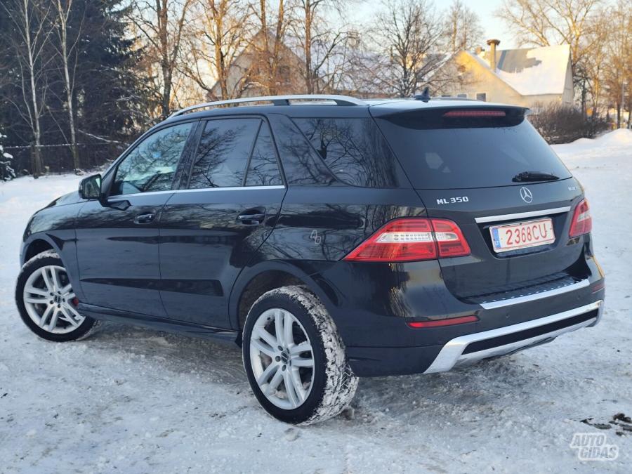 Mercedes-Benz ML 350 2014 in Sirvintos, with an engine capacity of 3.00 L and mileage of 273 thousand km for 15350 €, photo 13 on AUTOMOTO.COM.LV