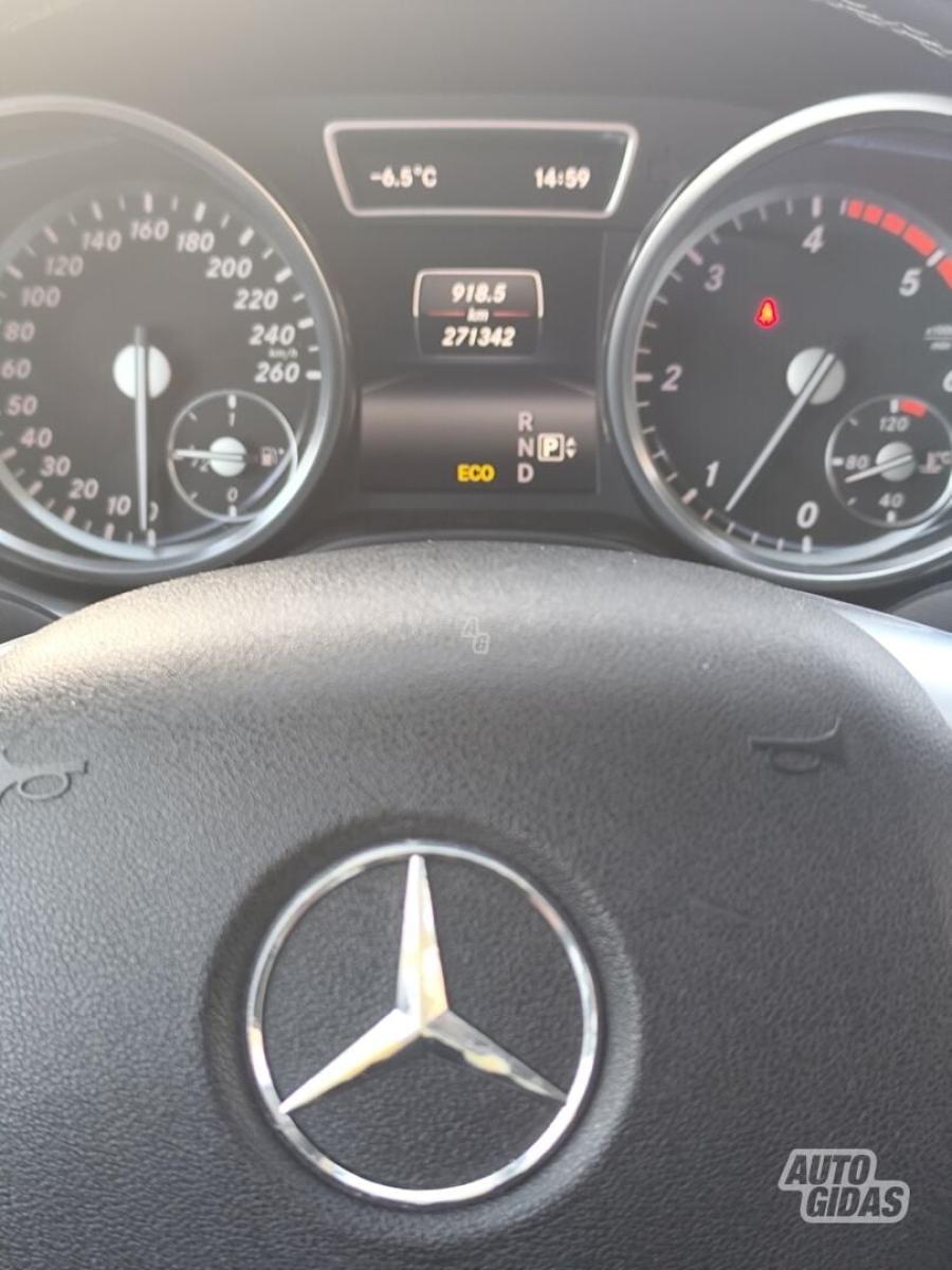 Mercedes-Benz ML 350 2014 in Sirvintos, with an engine capacity of 3.00 L and mileage of 273 thousand km for 15350 €, photo 15 on AUTOMOTO.COM.LV