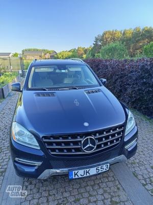 Mercedes-Benz ML 350 2014 Klaipėda, ar dzinēja tilpumu 3.50 L un nobraukumu 211 tūkst. km par 16500 €, foto  vietnē AUTOMOTO.COM.LV