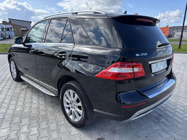 Mercedes-Benz ML 350 2014 Tauragė, ar dzinēja tilpumu 2.99 L un nobraukumu 265 tūkst. km par 13500 €, foto 7 vietnē AUTOMOTO.COM.LV