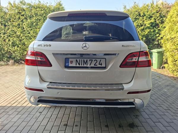 Mercedes-Benz ML 350 2015 Kauņa, ar dzinēja tilpumu 3.00 L un nobraukumu 281 tūkst. km par 14800 €, foto 8 vietnē AUTOMOTO.COM.LV