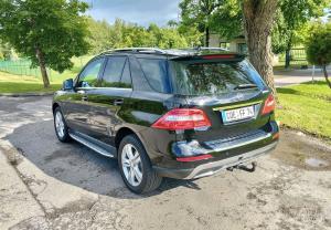 Mercedes-Benz ML 350 2015 in Jonava, with an engine capacity of 3.00 L and mileage of 239 thousand km for 16650 €, photo 8 on AUTOMOTO.COM.LV