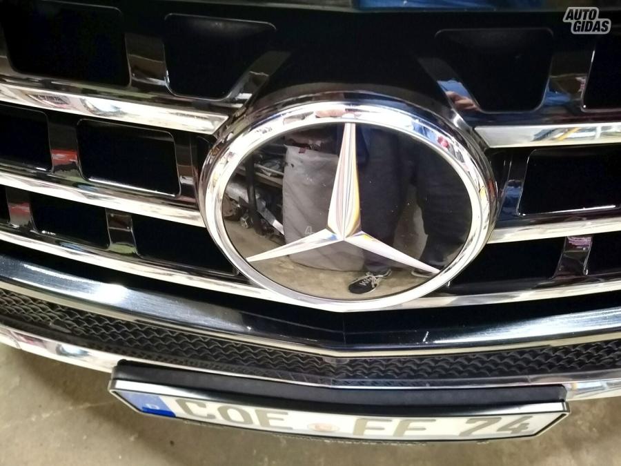 Mercedes-Benz ML 350 2015 in Jonava, with an engine capacity of 3.00 L and mileage of 239 thousand km for 16150 €, photo 9 on AUTOMOTO.COM.LV