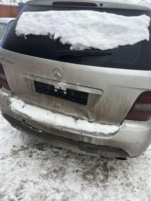 Grey Mercedes-Benz ML 350 2005 in Siauliai, with an engine capacity of 3.50 L and mileage of 38 thousand km for 3100 €, photo 7 on AUTOMOTO.COM.LV