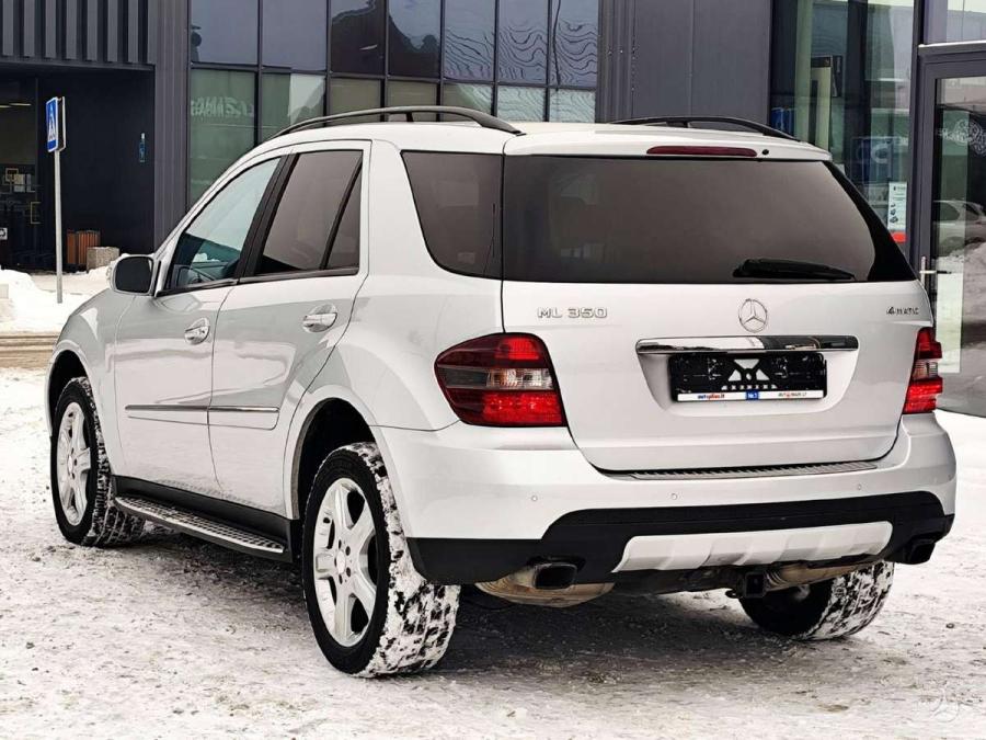 Pelēks Mercedes-Benz ML 350 2008 Šauļi, ar dzinēja tilpumu 3.50 L un nobraukumu 209 tūkst. km par 7800 €, foto 5 vietnē AUTOMOTO.COM.LV