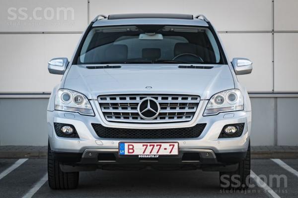 Grey Mercedes-Benz ML 350 2009 in Riga, with an engine capacity of 3.00 L and mileage of 251 thousand km for 9300 €, photo 3 on AUTOMOTO.COM.LV