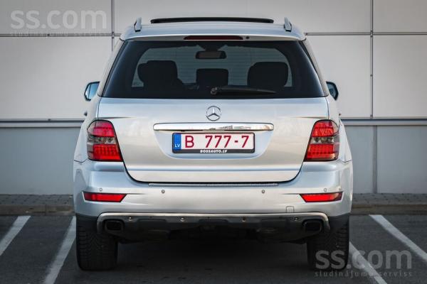 Grey Mercedes-Benz ML 350 2009 in Riga, with an engine capacity of 3.00 L and mileage of 251 thousand km for 9300 €, photo 6 on AUTOMOTO.COM.LV