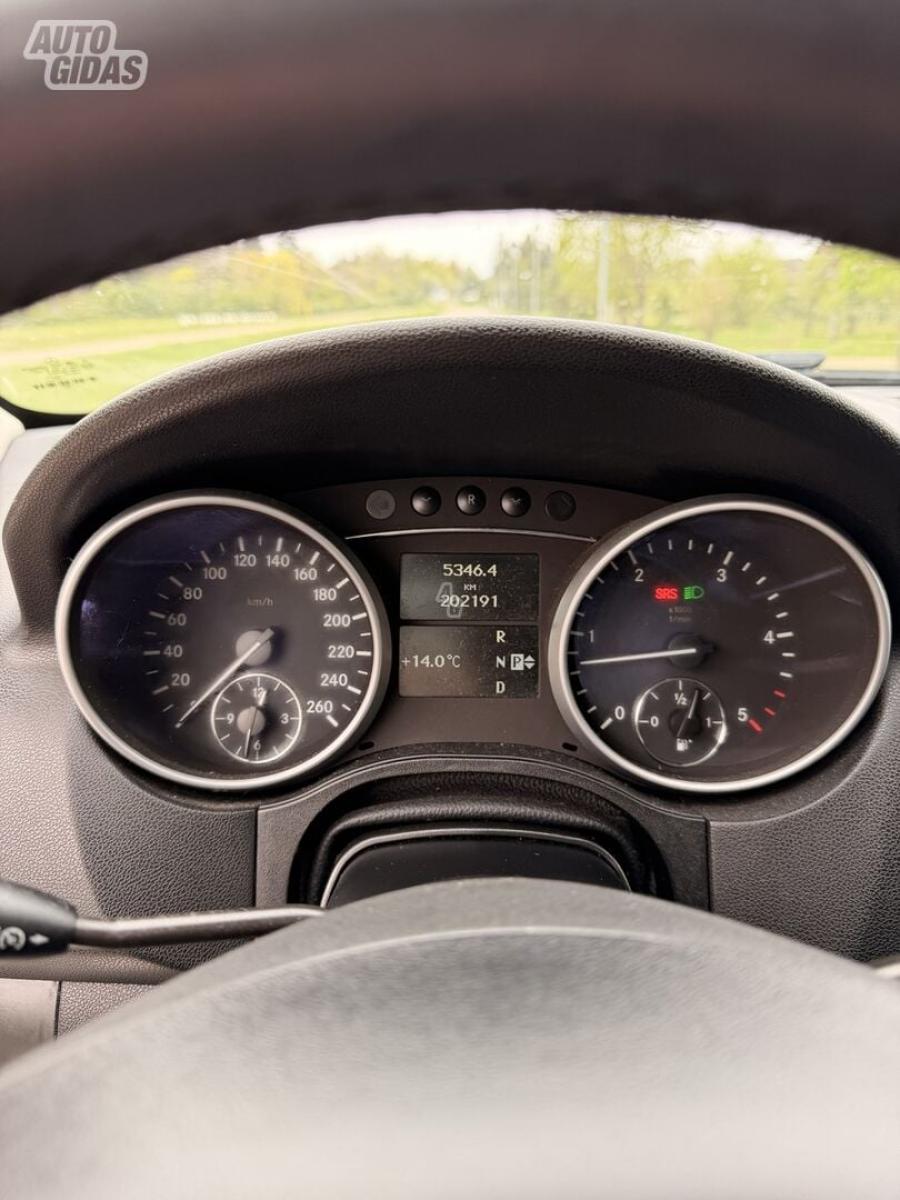Pelēks Mercedes-Benz ML 350 2010 Viļņa, ar dzinēja tilpumu 3.50 L un nobraukumu 202 tūkst. km par 7500 €, foto 8 vietnē AUTOMOTO.COM.LV