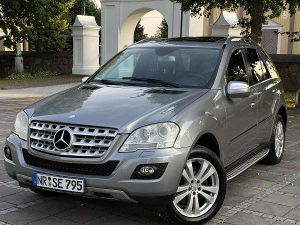 Pelēks Mercedes-Benz ML 350 2010 Kauņa, ar dzinēja tilpumu 3.00 L un nobraukumu 275 tūkst. km par 7650 €, foto 1 vietnē AUTOMOTO.COM.LV