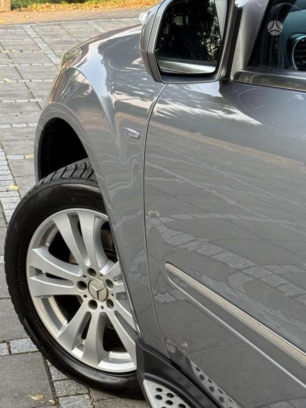 Pelēks Mercedes-Benz ML 350 2010 Kauņa, ar dzinēja tilpumu 3.00 L un nobraukumu 275 tūkst. km par 7650 €, foto 10 vietnē AUTOMOTO.COM.LV