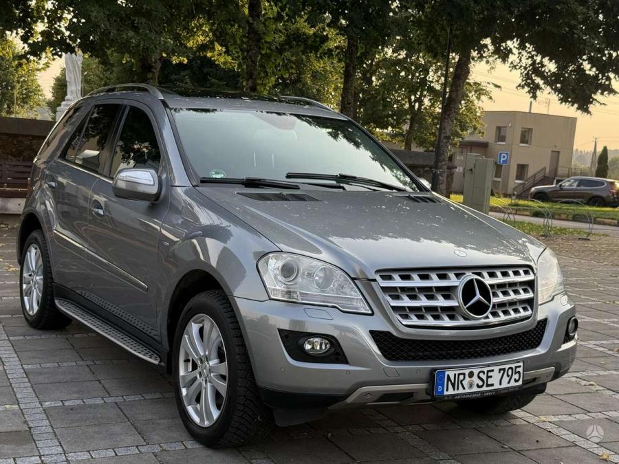 Серый Мерседес МЛ 350 2010 в Каунас, объемом двигателя 3.00 л и пробегом 275 тыс. км за 7650 €, фото 40 на AUTOMOTO.COM.LV