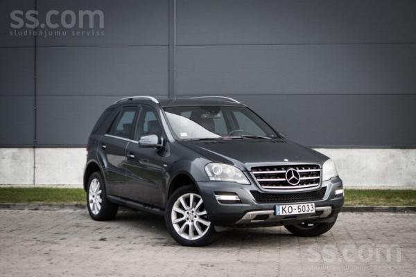 Pelēks Mercedes-Benz ML 350 2011 Rīga, ar dzinēja tilpumu 3.00 L un nobraukumu 322 tūkst. km par 9490 €, foto 3 vietnē AUTOMOTO.COM.LV