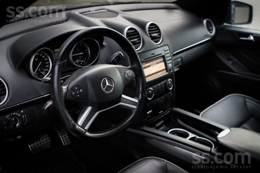 Pelēks Mercedes-Benz ML 350 2011 Rīga, ar dzinēja tilpumu 3.00 L un nobraukumu 322 tūkst. km par 9490 €, foto 11 vietnē AUTOMOTO.COM.LV