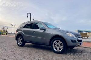Pelēks Mercedes-Benz ML 350 2011 Ventspils, ar dzinēja tilpumu 3.00 L un nobraukumu 250 tūkst. km par 9000 €, foto 7 vietnē AUTOMOTO.COM.LV