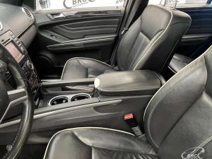Grey Mercedes-Benz ML 350 2011 in Vilnius, with an engine capacity of 2.99 L and mileage of 394 thousand km for 6500 €, photo 25 on AUTOMOTO.COM.LV