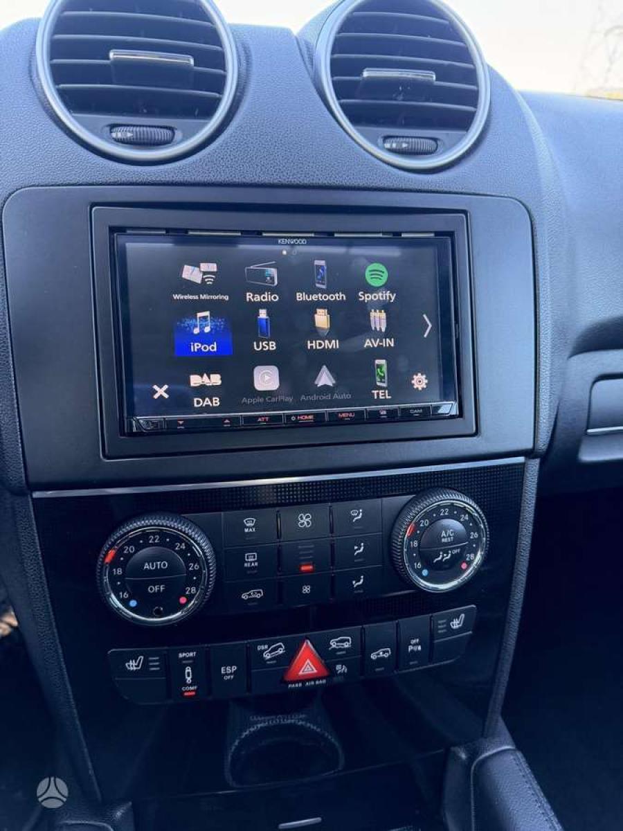 Grey Mercedes-Benz ML 350 2011 in Kaunas, with an engine capacity of 2.99 L and mileage of 281 thousand km for 8350 €, photo 18 on AUTOMOTO.COM.LV