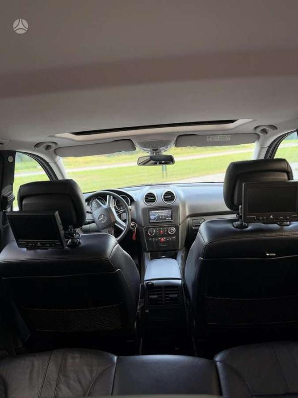 Мерседес МЛ 350 2011 в Каунас на AUTOMOTO.COM.LV Серый Мерседес МЛ 350 2011 в Каунас, объемом двигателя 2.99 л и пробегом 281 тыс. км за 8350 €, фото 9 на AUTOMOTO.COM.LV