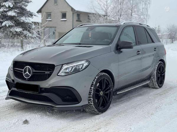 Grey Mercedes-Benz ML 350 2012 in Vilnius, with an engine capacity of 0.00 L and mileage of 424 thousand km for 21100 €, photo 4 on AUTOMOTO.COM.LV