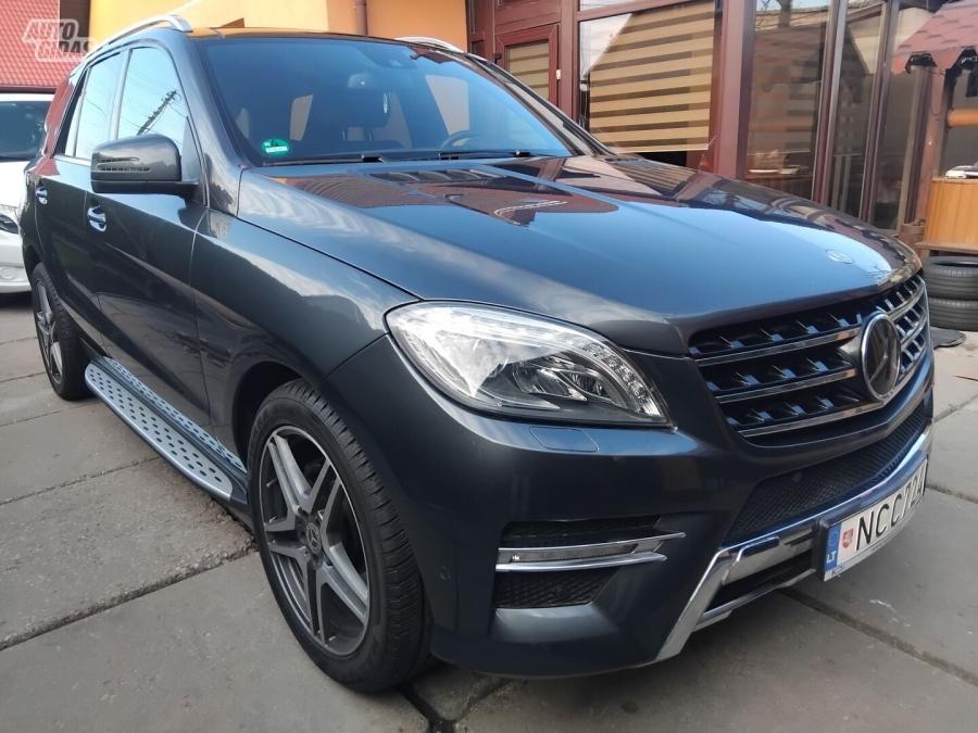 Grey Mercedes-Benz ML 350 2012 in Kaunas, with an engine capacity of 3.00 L and mileage of 191 thousand km for 17700 €, photo 3 on AUTOMOTO.COM.LV