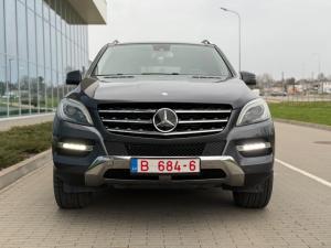 Grey Mercedes-Benz ML 350 2012 in Riga, with an engine capacity of 3.00 L and mileage of 358 thousand km for 12150 €, photo  on AUTOMOTO.COM.LV