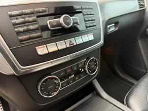 Grey Mercedes-Benz ML 350 2012 in Riga, with an engine capacity of 3.00 L and mileage of 358 thousand km for 12150 €, photo 21 on AUTOMOTO.COM.LV