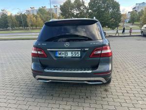 Серый Мерседес МЛ 350 2012 в Каунас, объемом двигателя 3.00 л и пробегом 248 тыс. км за 7999 €, фото 9 на AUTOMOTO.COM.LV