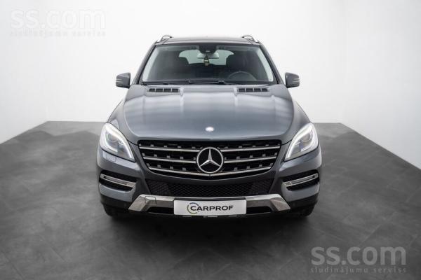 Grey Mercedes-Benz ML 350 2012 in Tallinn, with an engine capacity of 3.00 L and mileage of 276 thousand km for 15999 €, photo 4 on AUTOMOTO.COM.LV