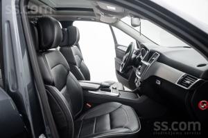 Grey Mercedes-Benz ML 350 2012 in Tallinn, with an engine capacity of 3.00 L and mileage of 276 thousand km for 15999 €, photo 12 on AUTOMOTO.COM.LV