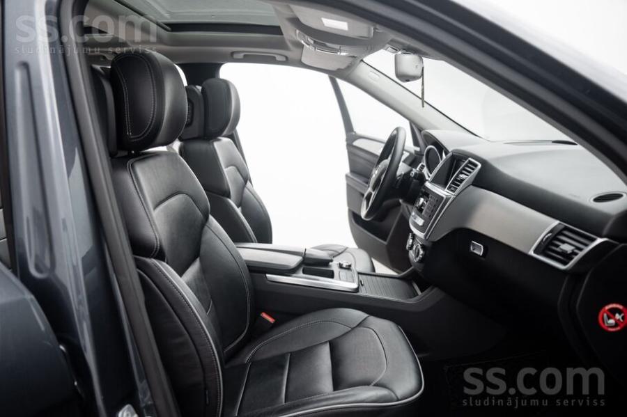 Grey Mercedes-Benz ML 350 2012 in Tallinn, with an engine capacity of 3.00 L and mileage of 276 thousand km for 15999 €, photo 12 on AUTOMOTO.COM.LV