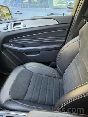 Pelēks Mercedes-Benz ML 350 2012 Rīga, ar dzinēja tilpumu 3.00 L un nobraukumu 372 tūkst. km par 15800 €, foto 7 vietnē AUTOMOTO.COM.LV