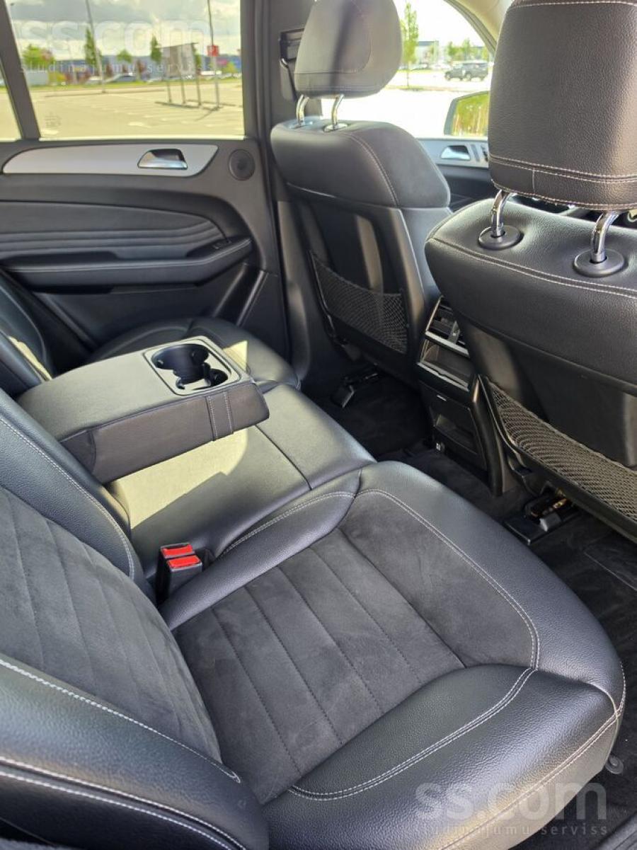 Pelēks Mercedes-Benz ML 350 2012 Rīga, ar dzinēja tilpumu 3.00 L un nobraukumu 372 tūkst. km par 15800 €, foto 9 vietnē AUTOMOTO.COM.LV