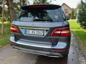 Pelēks Mercedes-Benz ML 350 2012 Viļņa, ar dzinēja tilpumu 2.99 L un nobraukumu 328 tūkst. km par 11599 €, foto 9 vietnē AUTOMOTO.COM.LV