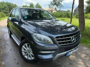 Pelēks Mercedes-Benz ML 350 2012 Viļņa, ar dzinēja tilpumu 2.99 L un nobraukumu 328 tūkst. km par 11599 €, foto 13 vietnē AUTOMOTO.COM.LV