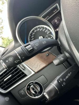 Pelēks Mercedes-Benz ML 350 2012 Viļņa, ar dzinēja tilpumu 2.99 L un nobraukumu 328 tūkst. km par 11599 €, foto 18 vietnē AUTOMOTO.COM.LV