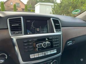 Pelēks Mercedes-Benz ML 350 2012 Viļņa, ar dzinēja tilpumu 2.99 L un nobraukumu 328 tūkst. km par 11599 €, foto 20 vietnē AUTOMOTO.COM.LV