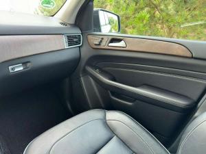 Pelēks Mercedes-Benz ML 350 2012 Viļņa, ar dzinēja tilpumu 2.99 L un nobraukumu 328 tūkst. km par 11599 €, foto 28 vietnē AUTOMOTO.COM.LV