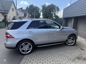 Grey Mercedes-Benz ML 350 2012 in Kaunas, with an engine capacity of 3.00 L and mileage of 311 thousand km for 11000 €, photo  on AUTOMOTO.COM.LV