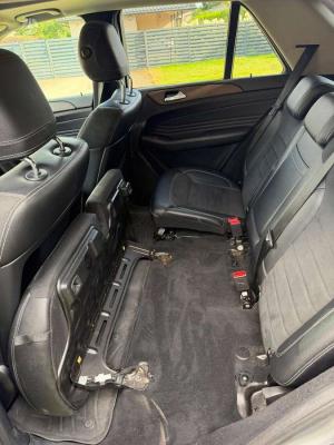 Pelēks Mercedes-Benz ML 350 2012 Kauņa, ar dzinēja tilpumu 2.99 L un nobraukumu 368 tūkst. km par 14300 €, foto 15 vietnē AUTOMOTO.COM.LV