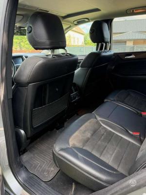 Pelēks Mercedes-Benz ML 350 2012 Kauņa, ar dzinēja tilpumu 2.99 L un nobraukumu 368 tūkst. km par 14300 €, foto 26 vietnē AUTOMOTO.COM.LV