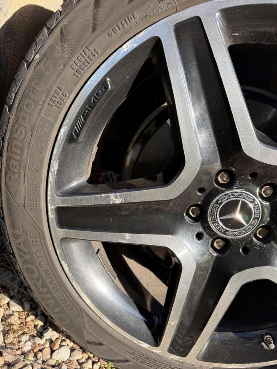 Pelēks Mercedes-Benz ML 350 2012 Kauņa, ar dzinēja tilpumu 2.99 L un nobraukumu 368 tūkst. km par 14300 €, foto 28 vietnē AUTOMOTO.COM.LV
