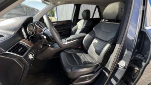 Pelēks Mercedes-Benz ML 350 2012 Marijampole, ar dzinēja tilpumu 2.99 L un nobraukumu 291 tūkst. km par 12850 €, foto 15 vietnē AUTOMOTO.COM.LV