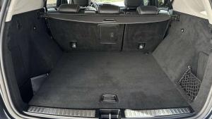 Pelēks Mercedes-Benz ML 350 2012 Marijampole, ar dzinēja tilpumu 2.99 L un nobraukumu 291 tūkst. km par 12850 €, foto 18 vietnē AUTOMOTO.COM.LV