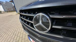 Pelēks Mercedes-Benz ML 350 2012 Marijampole, ar dzinēja tilpumu 2.99 L un nobraukumu 291 tūkst. km par 12850 €, foto 27 vietnē AUTOMOTO.COM.LV