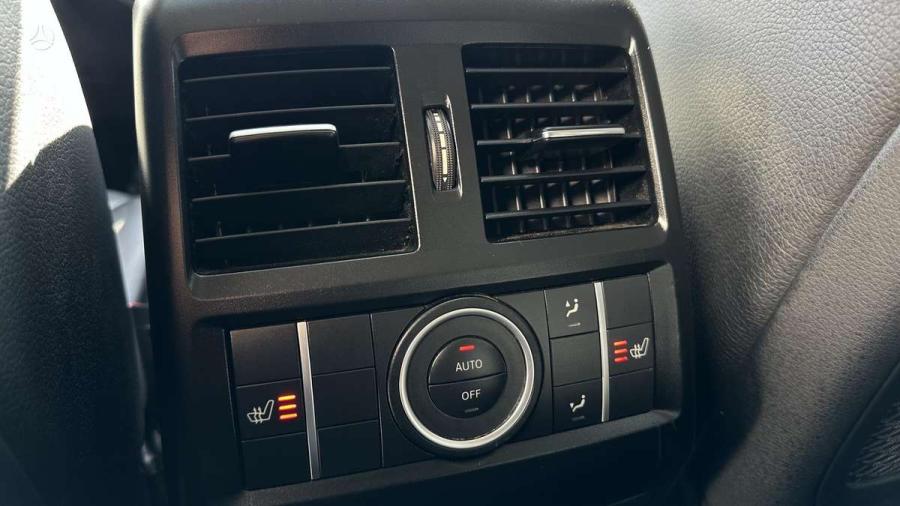 Pelēks Mercedes-Benz ML 350 2012 Marijampole, ar dzinēja tilpumu 2.99 L un nobraukumu 291 tūkst. km par 12850 €, foto 31 vietnē AUTOMOTO.COM.LV